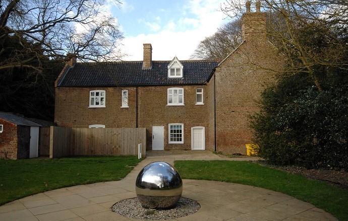 Meeko House | CAMHS Transition Home for Mental Health - Cambian