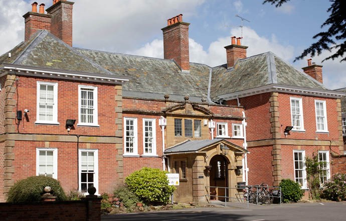 Autism Colleges near me | Specialist Education for Young Adults